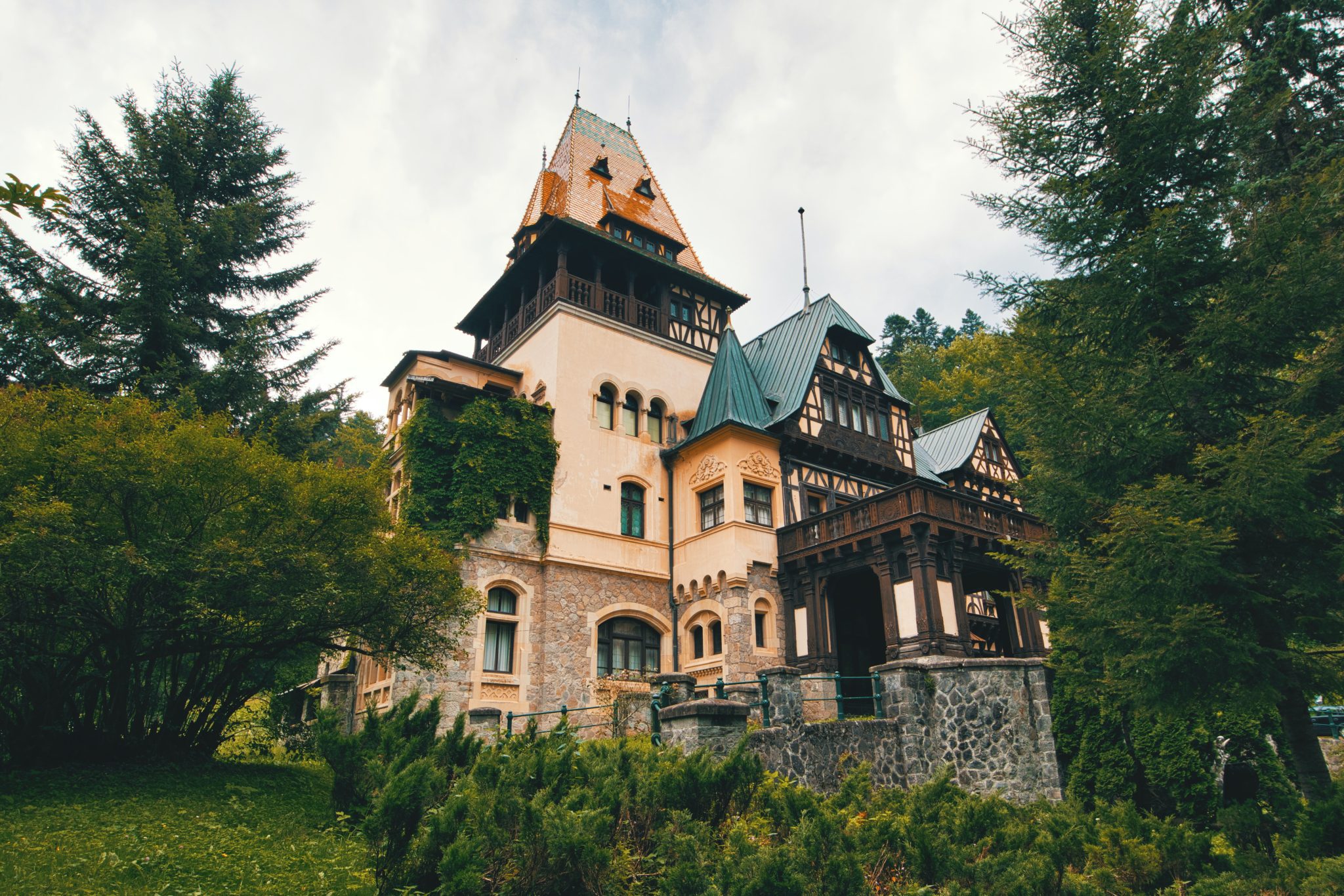 Peles Castle - Travel Talk Tours